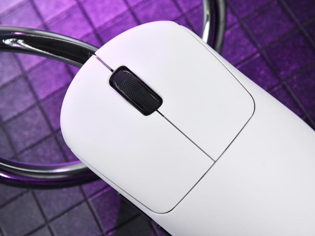 Đánh giá Rapoo VT3s: Mẫu chuột gaming cho game thủ tay bé