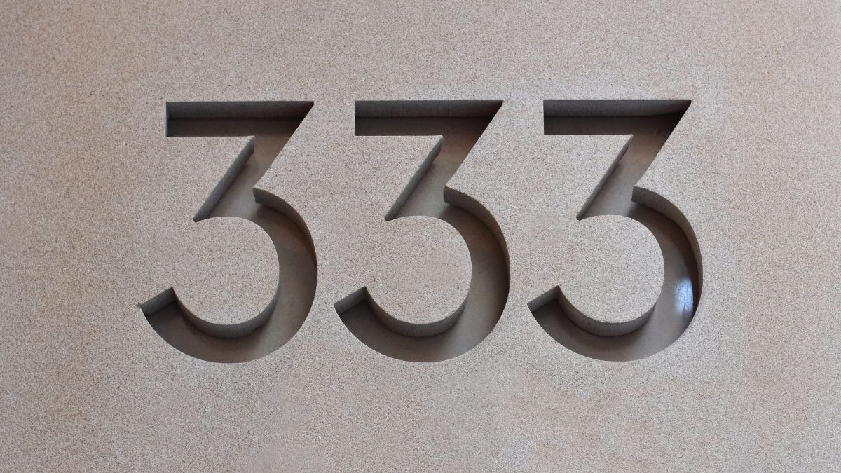 Số 333 mang ý nghĩa gì? Giải mã ý nghĩa con số 333 trong các lĩnh vực ...