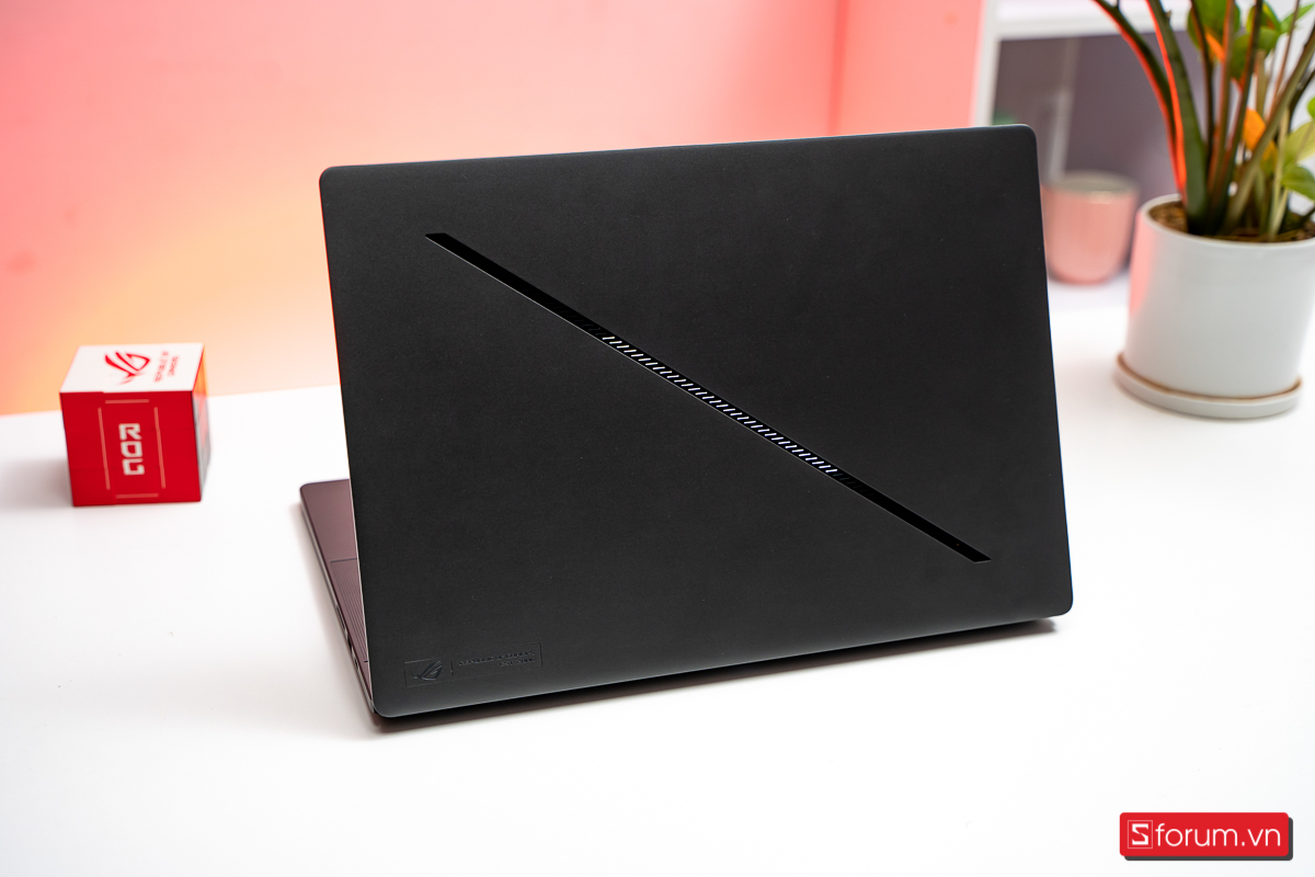 TOP 5 Laptop Gaming RTX 4070 cân game khủng chỉ từ 35 triệu