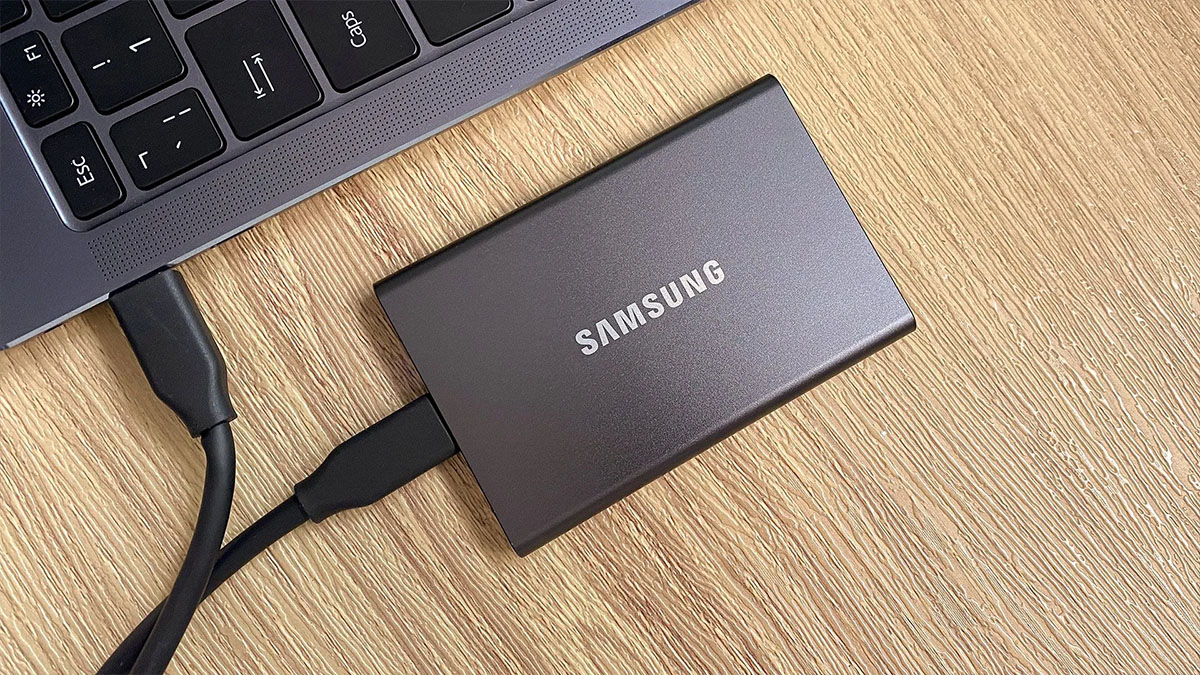 Đánh giá SSD Samsung T7: Cứng cáp và bền bỉ là chưa đủ