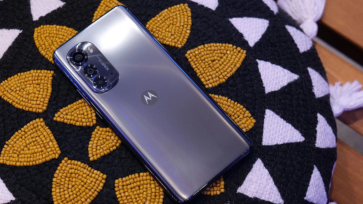 Đánh giá Motorola Moto Edge (2022): Đối thủ bất ngờ của Google Pixel 6 và OnePlus 10T