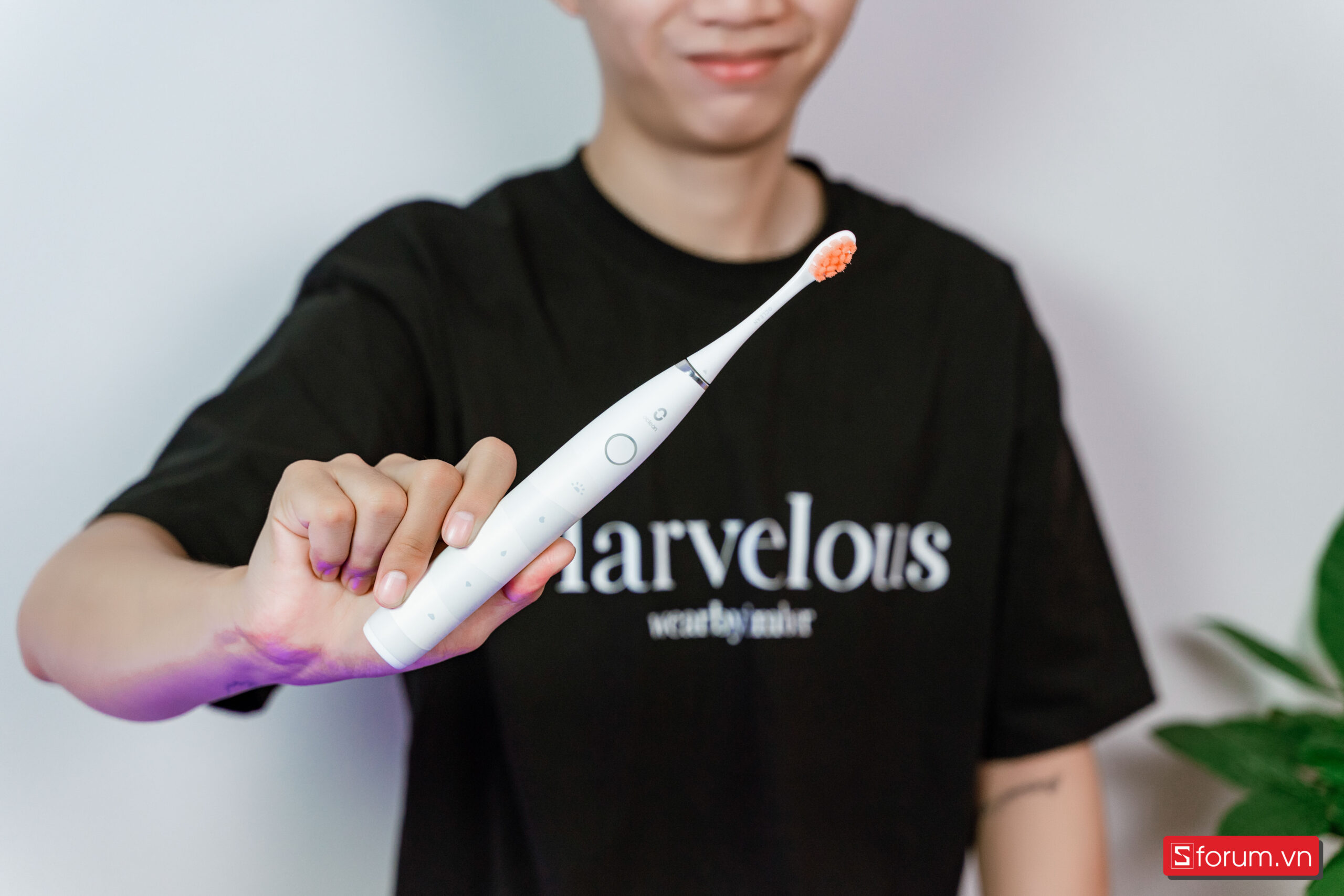 Review bàn chải điện loại nào tốt cho sức khỏe răng miệng