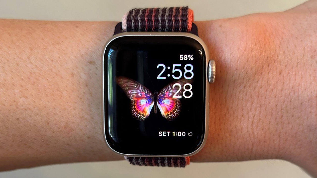 Đánh giá Apple Watch SE 2022: Chiếc đồng hồ thông minh rẻ nhất của ...