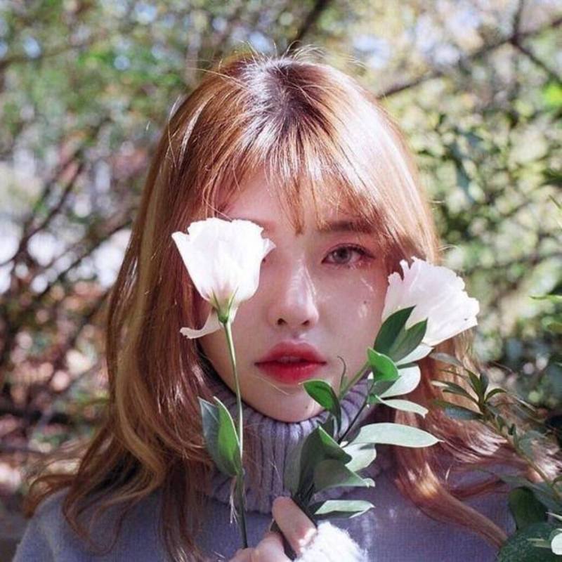 15+ Ý tưởng chụp ảnh che mặt ngầu cực trend hiện nay