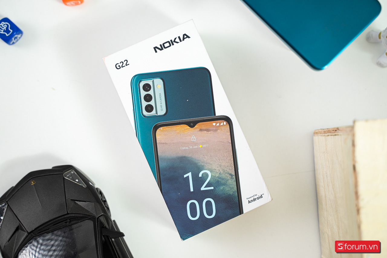 Trên tay Nokia G22: Thiết kế mặt lưng - khung viền 2 màu độc đáo, màn ...