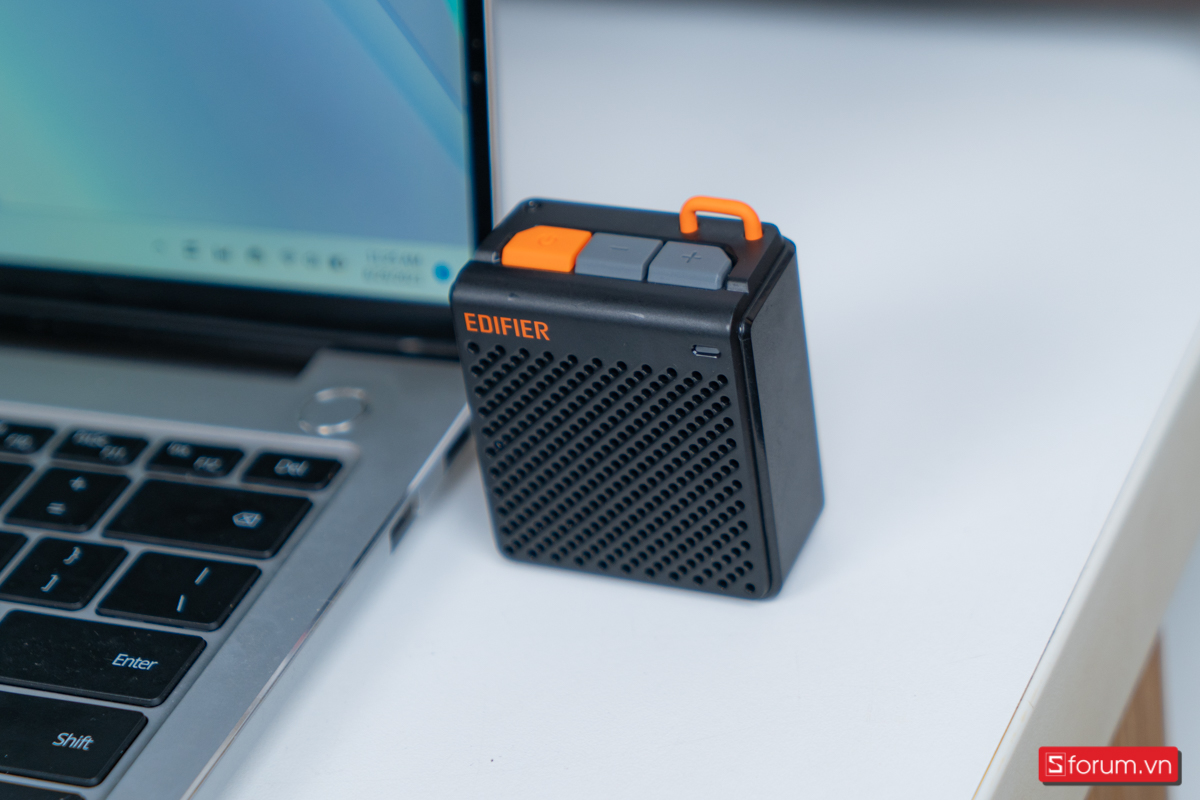 Trên tay chiếc loa "siêu mini" Edifier MP85 vừa săn sale: Màu hồng rất ...