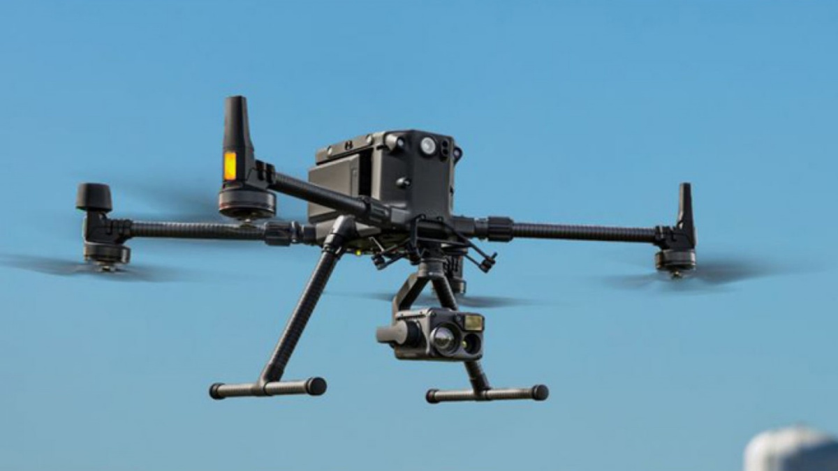 Drone là gì? Phân biệt UAV, Flycam, Drone khác nhau thế nào?