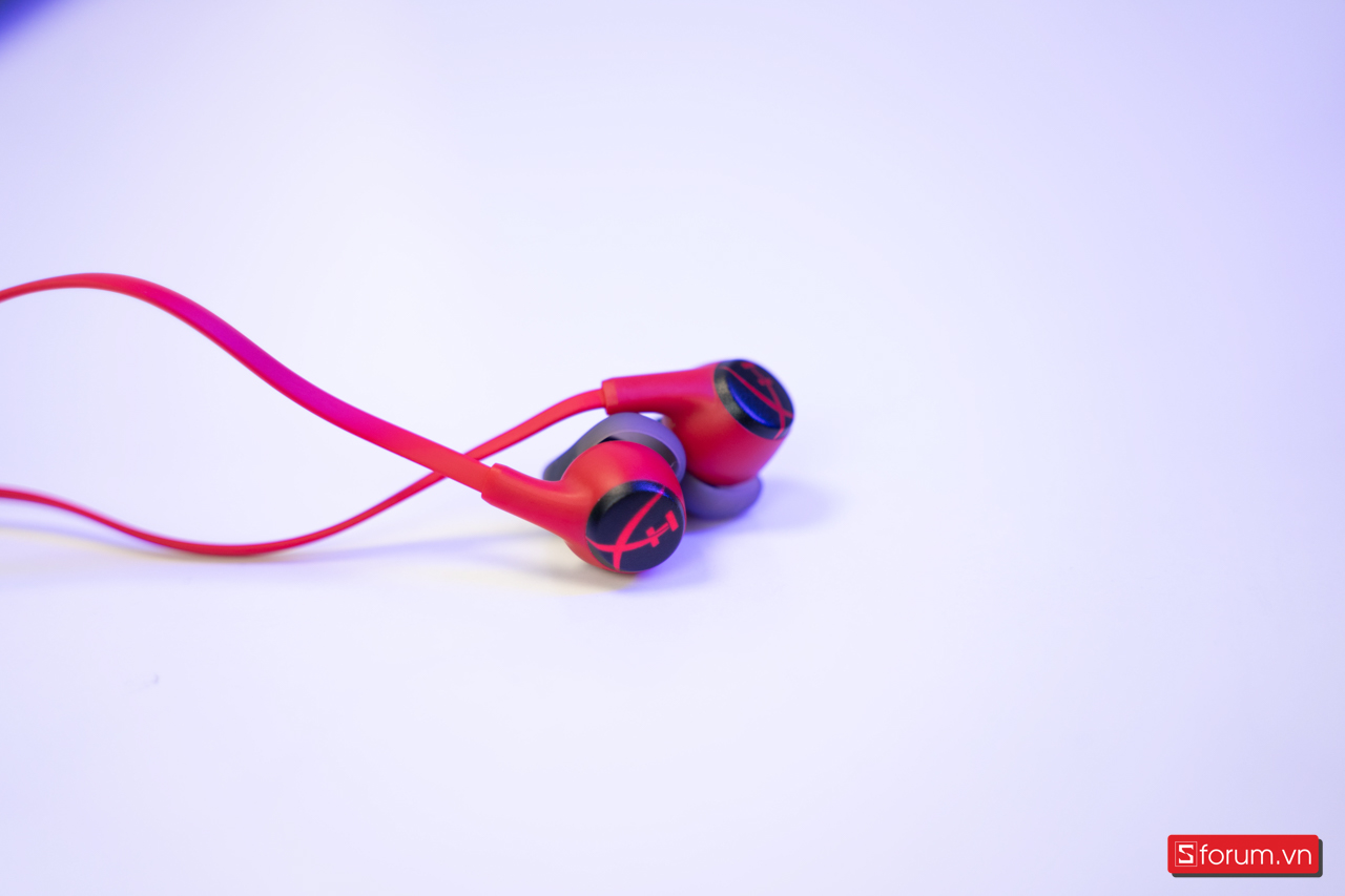 Đánh giá tai nghe Gaming HyperX Cloud Earbuds II: Thiếu chút nữa là ...