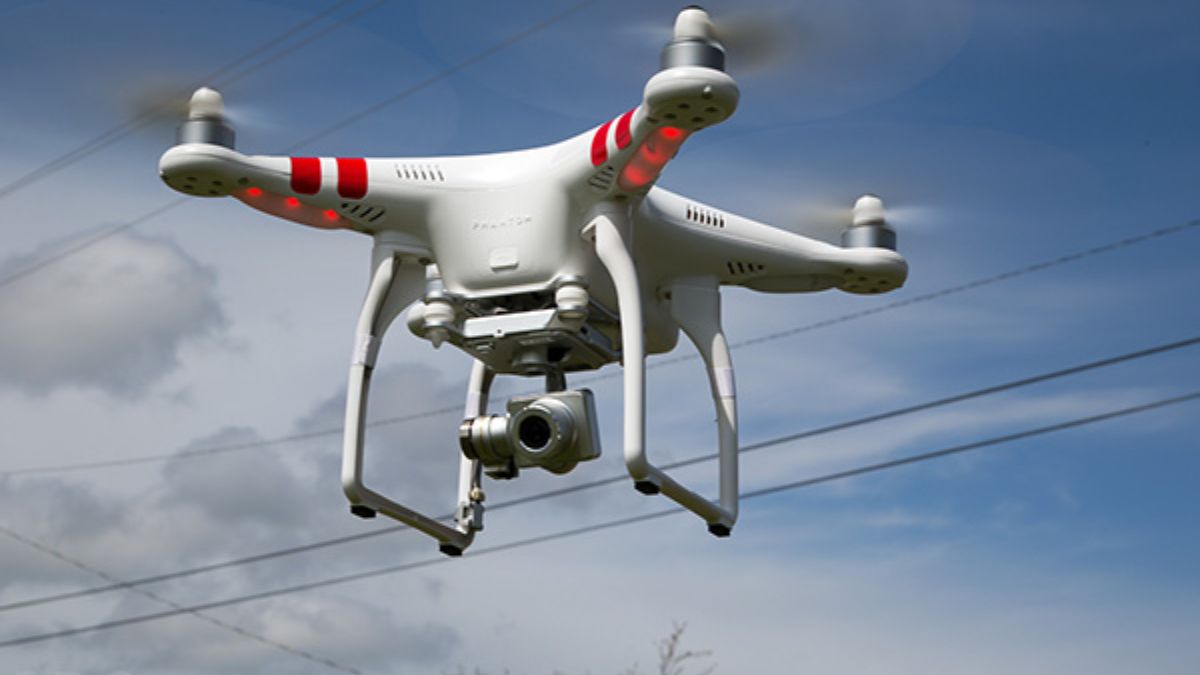 Flycam là gì? Lợi ích khi dùng Flycam để quay, chụp